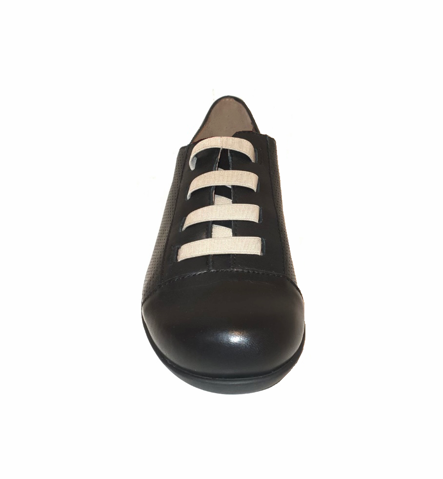 Wonders A-7030 Black Leather 4 Eyelet Elastic Lace Shoe Made In Spain ...