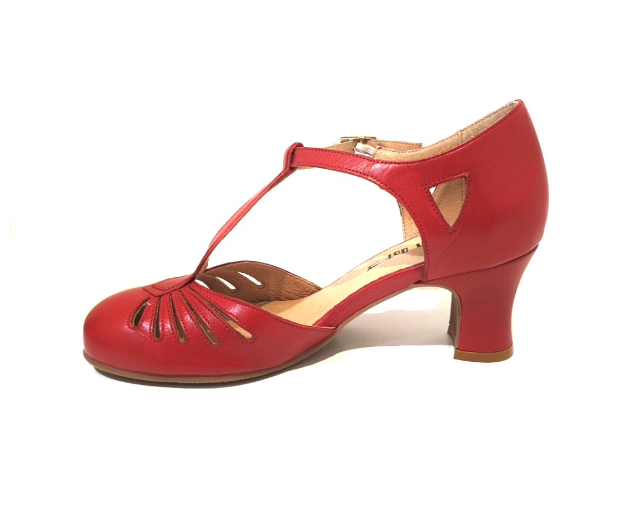 Rock n’ Dot 8540 Linda All Rosso Red Leather T-Bar Court Shoe Made In ...