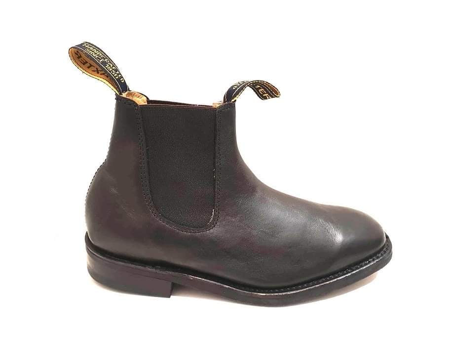 Baxter Saddler Black One Piece Leather Rubber Sole Chelsea Boot Made I ...